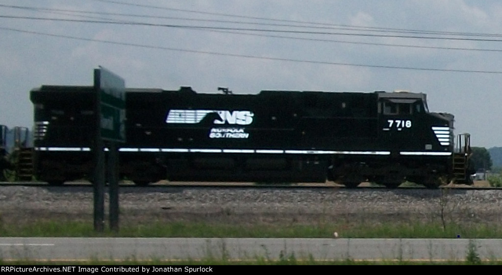NS 7718, third photo by my nephew
